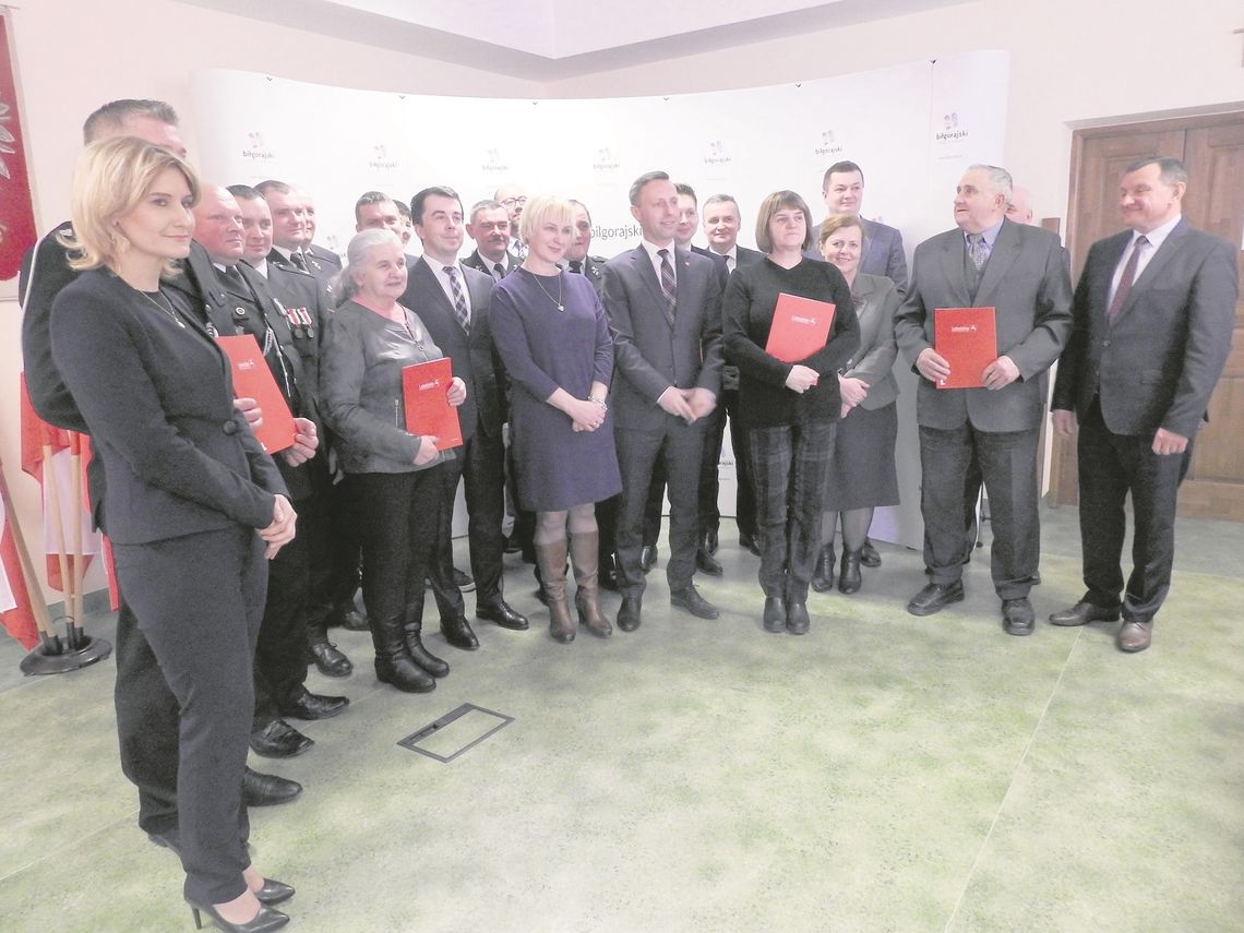 Ponad 260 Tys Z Na Dopieszczenie wietlic Ponad 260 Tys Z Na Dopieszczenie wietlic