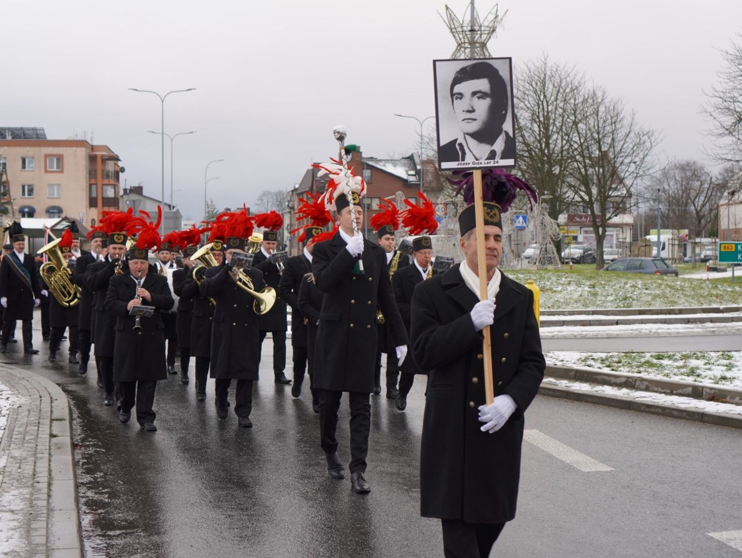 Tarnogród: 43. rocznica wprowadzenia stanu wojennego i wspomnienie ...